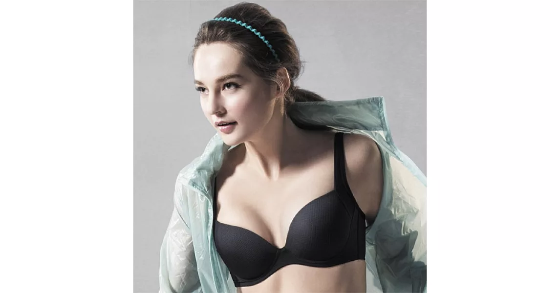 博客來-【華歌爾】城市輕運動系列B-E罩杯內衣(能量黑) 36/80D D 80