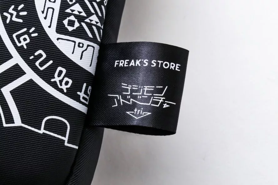 博客來-數碼寶貝大冒險tri.情報特刊：附收納包