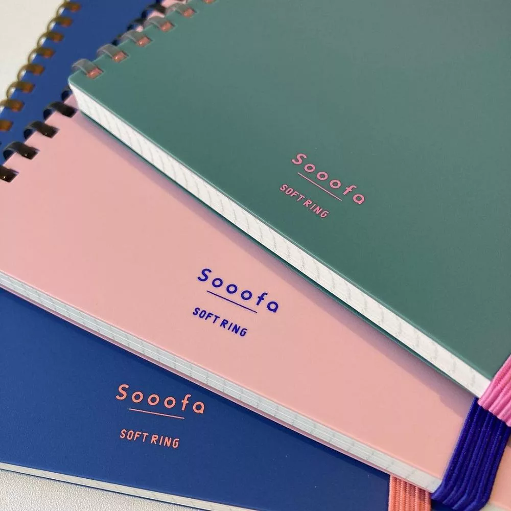 博客來-KOKUYO Sooofa軟線圈筆記本(限定色) A5-深藍
